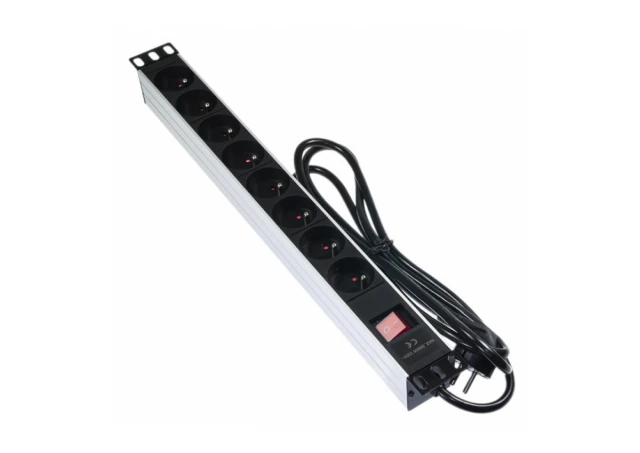 Razvodni PDU panel za rack 19 in sa 8 utičnih mesta, kabl 2 m | Jakov ...